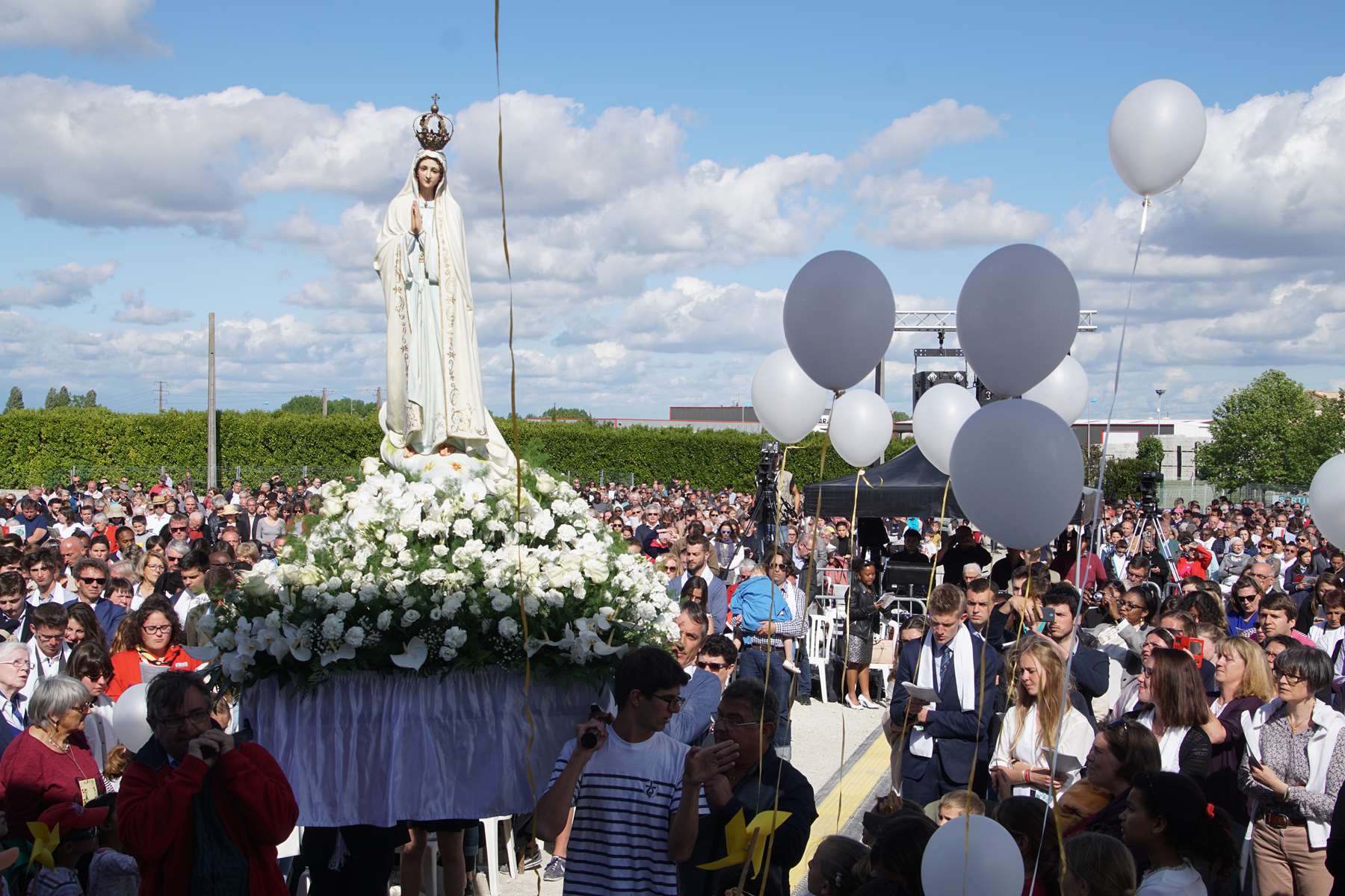 "Les messages de Fatima nous montrent aussi que le Seigneur veut la ...