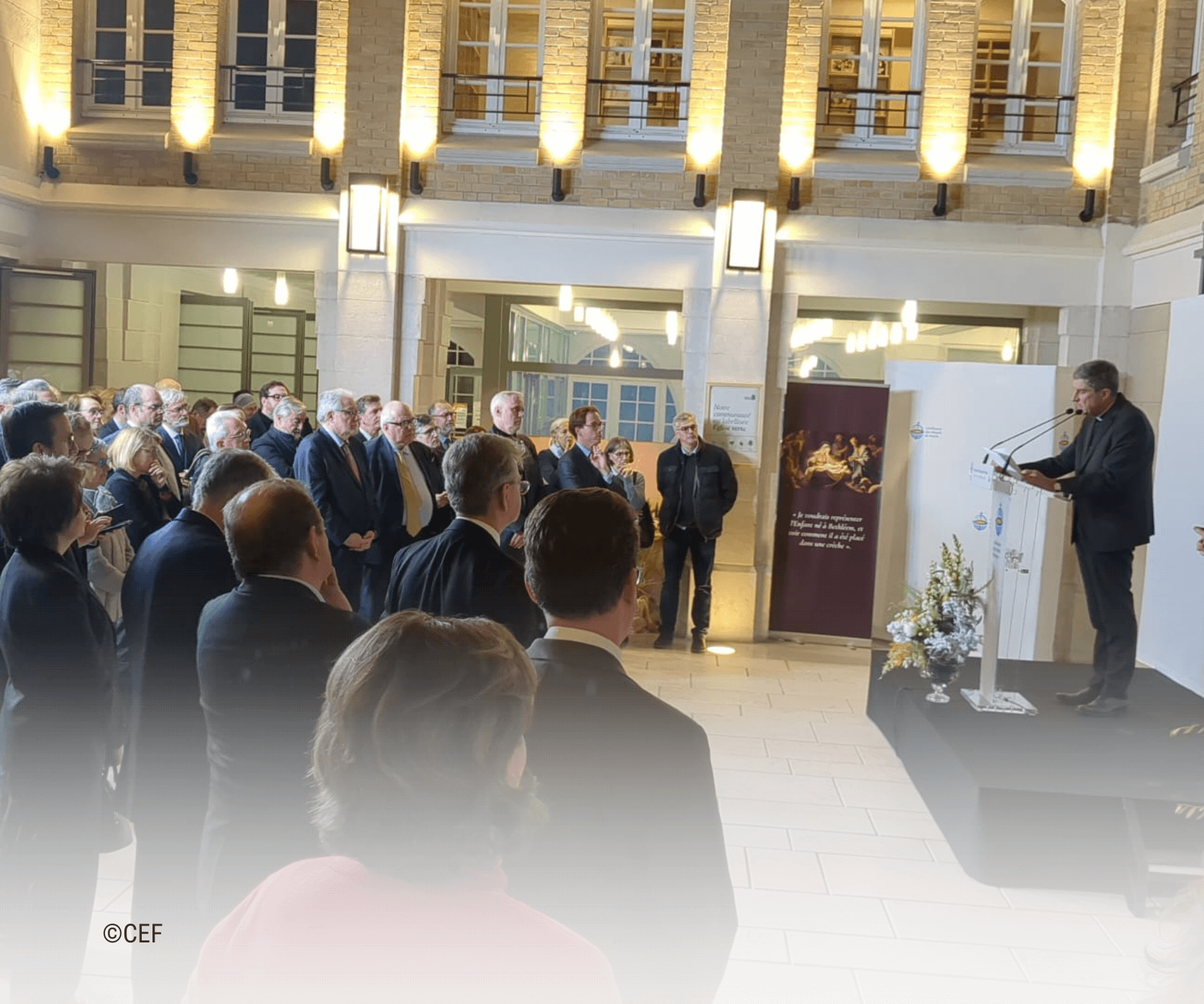 Vœux de Mgr Éric de Moulins-Beaufort, Président de la CEF et Mgr ...