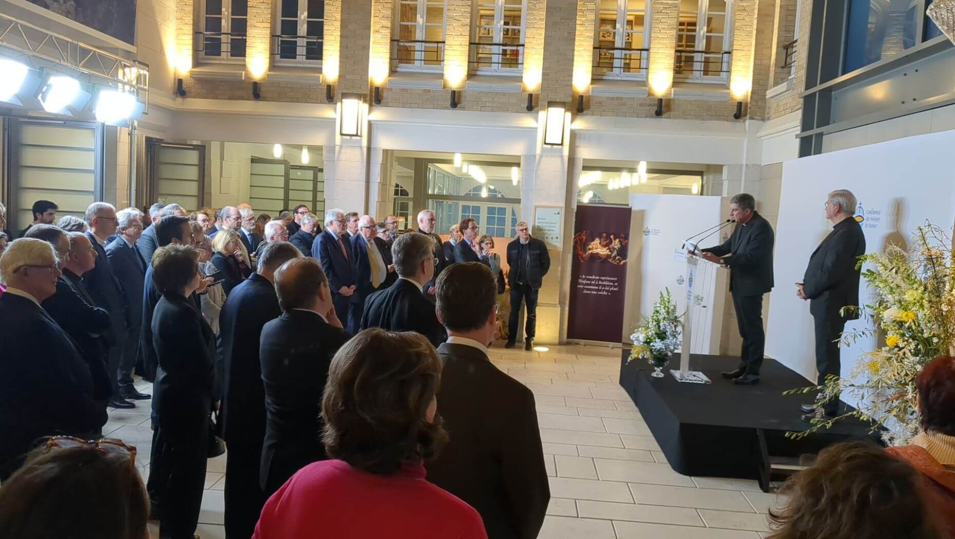 Définition : Chapelain - Église catholique en France