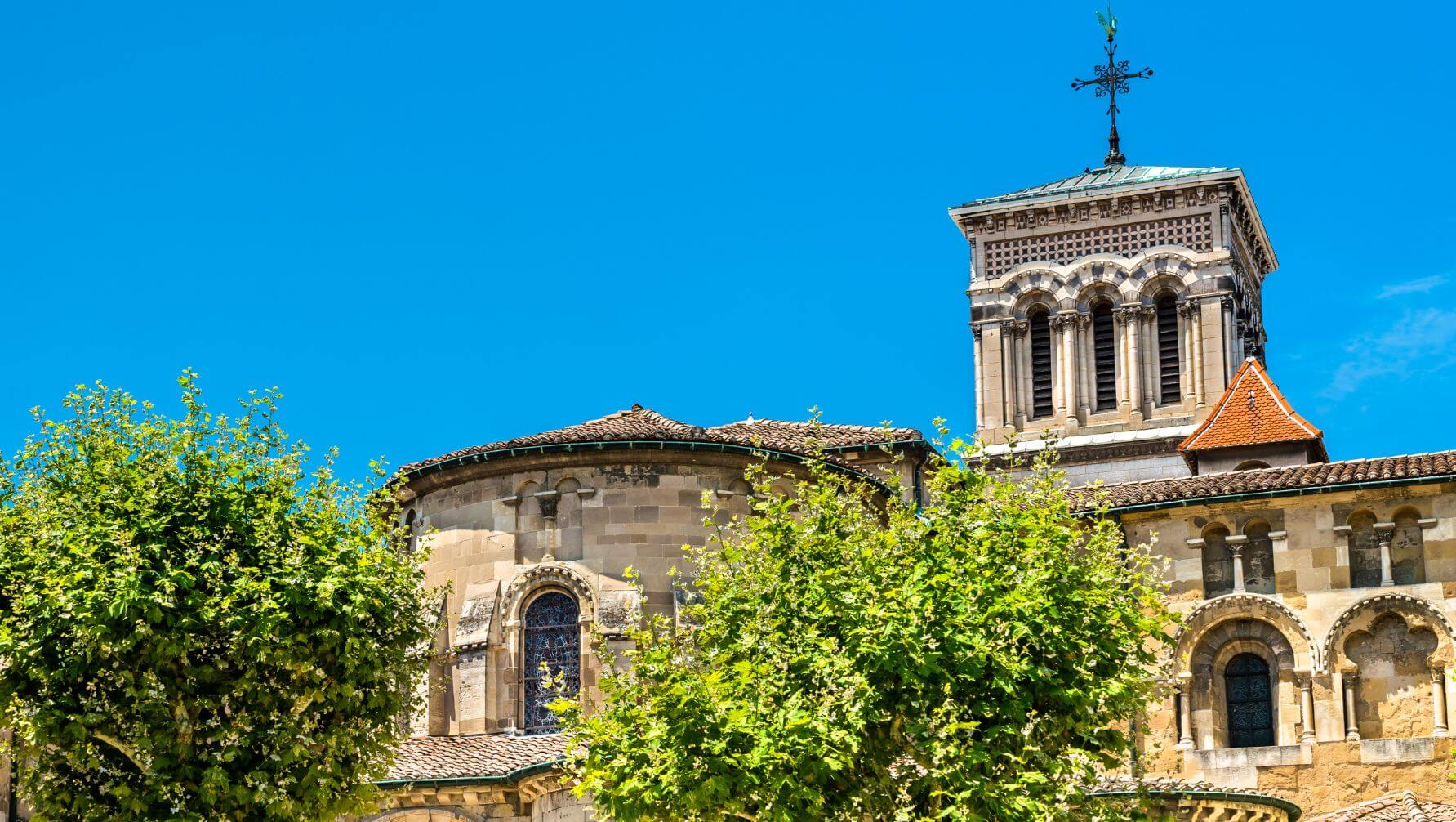 Définition : Cathédrale - Église catholique en France